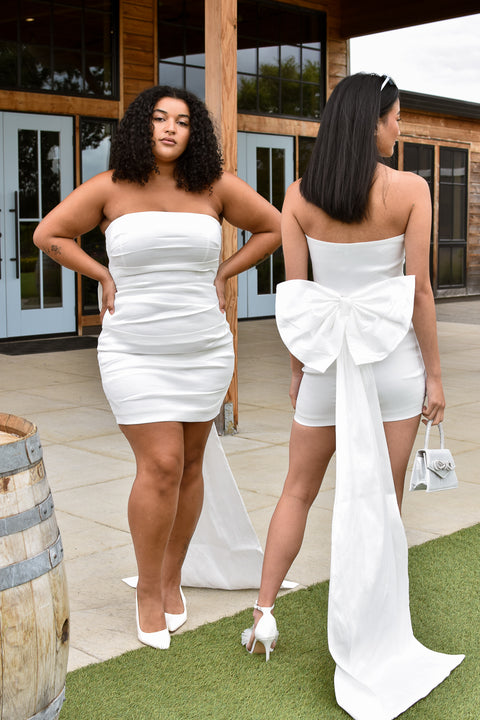 Blakely Bow Back Mini Dress with Train – Confête